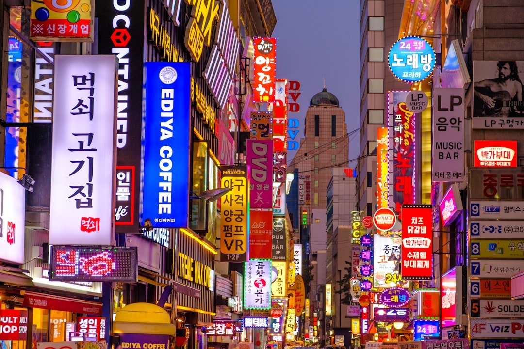 How Word Order Flexibility Works in Korean